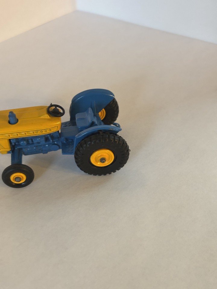 fORD TRACTOR LESNEY MATCHBOX SERIES NO.39 BLUE/YELLOW | eBay
