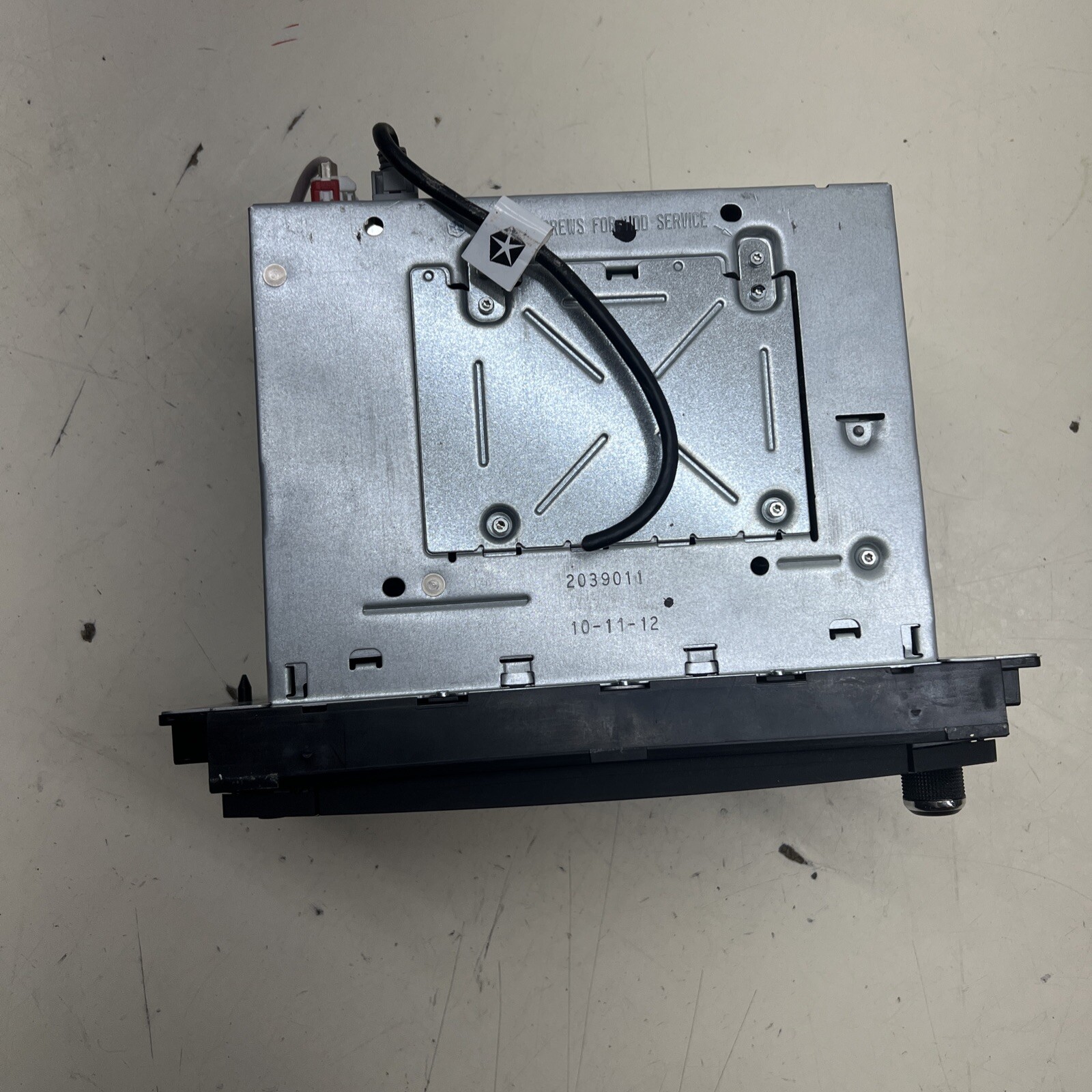 2013 Chrysler 200 Navigation CD DVD Radio Receiver Headunit OEM NTG4 ...