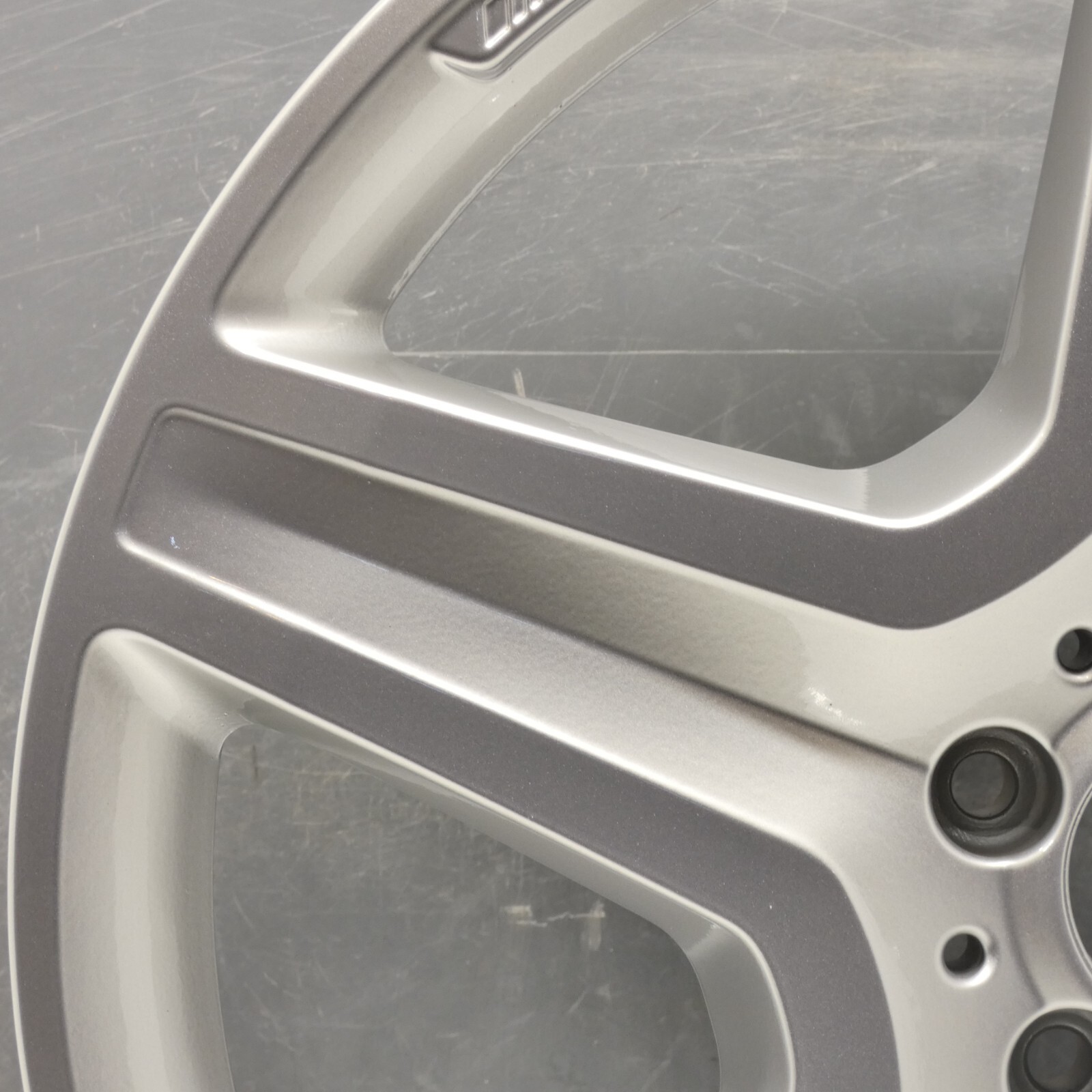 Genuine MERCEDES GLE Ml AMG 9j X 20 Alloy Wheel A1664012002 Silver ...