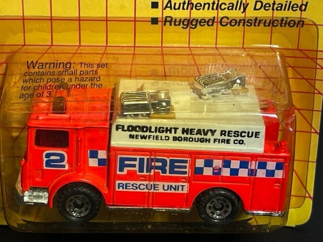 Matchbox Mack Auxiliary Power Truck Fire Rescue Unit #2, MB #57, 1/64 ...