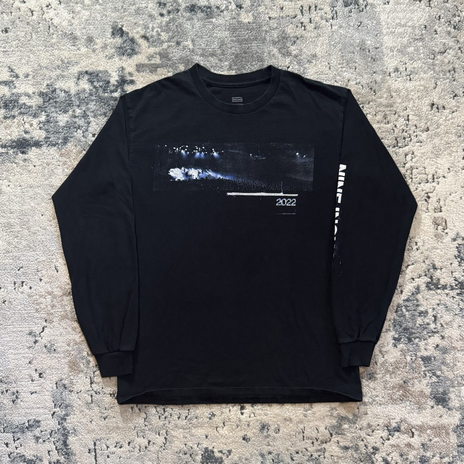 Nine Inch Nails NIN 2022 Tour T Shirt Size Medium Off… - Gem