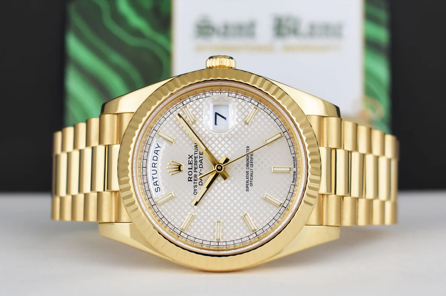 ROLEX 18kt Gold Day Date 40 President Silver Index Motif Model 228238 ...