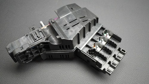 GENUINE 2018 MERCEDES BENZ GLS W166 X166 FUSE BOX FUSEBOX RELAY ...