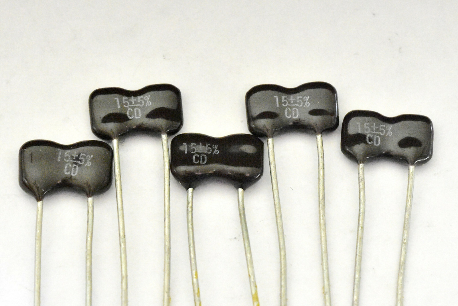 15pF Mica Capacitor 15pF / 500V, 5%, (x10 pieces.) | eBay