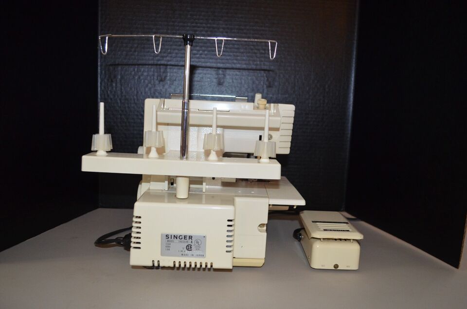 Singer Merritt Lock 14u354B Sewing Machine - with power cord / foot ped ...