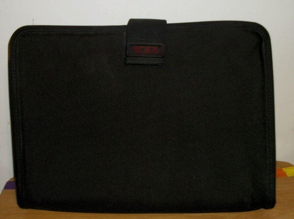 TUMI Black Ballistic 13" Laptop Computer Sleeve With Top Zipper 14x11x2 ...