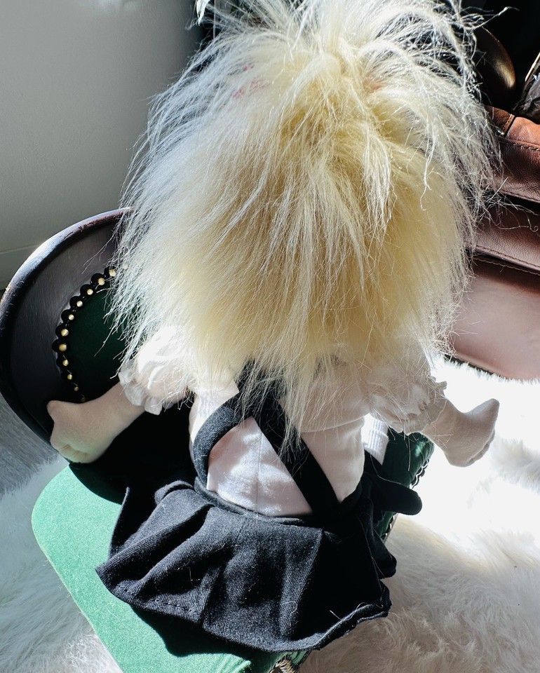 Madame Alexander Eloise at the plaza Cloth Collectors Doll. | eBay