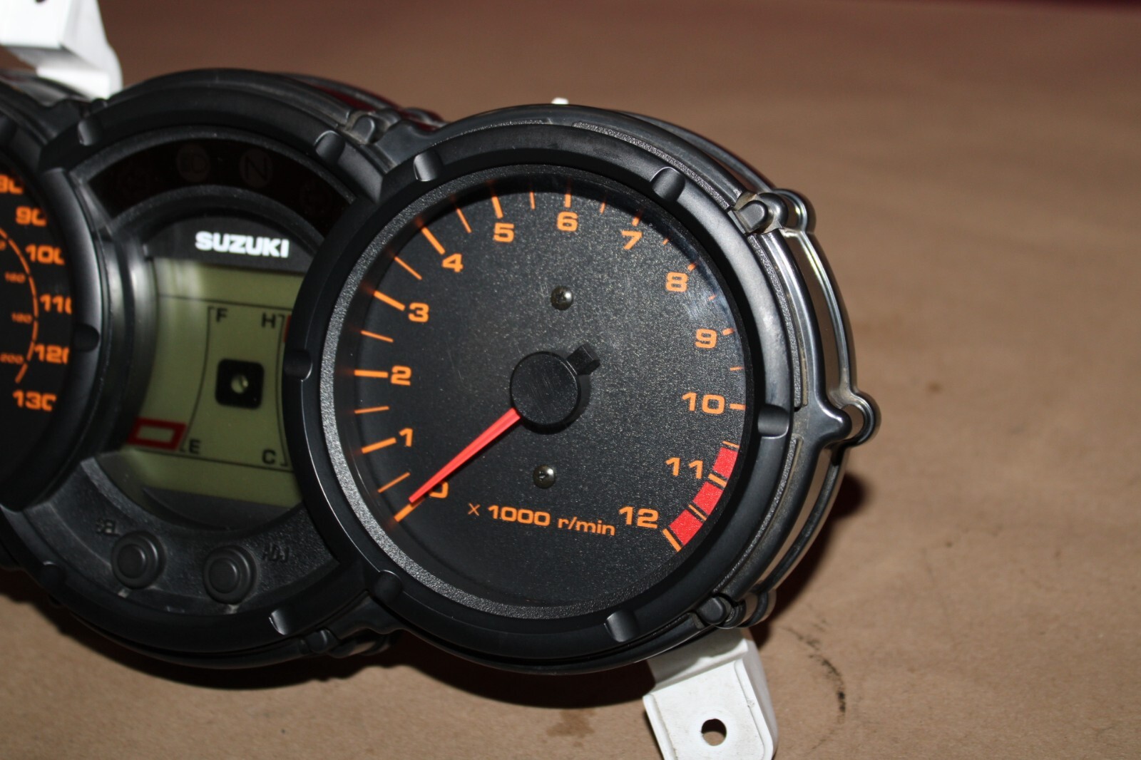 2004 Suzuki Vstrom 650 DL650 OEM SPEEDO TACH GAUGES DISPLAY CLUSTER ...