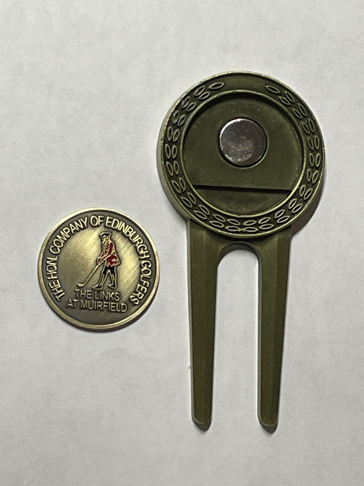 The Links At Muirfield Divot Tool & 1" Coin Golf Marker - East Lothian ...