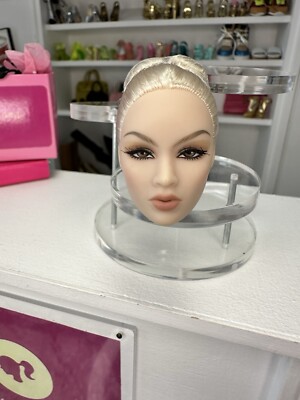 Integrity Toys Binna Park Modern Renaissance CURATED Fashion Royalty ...