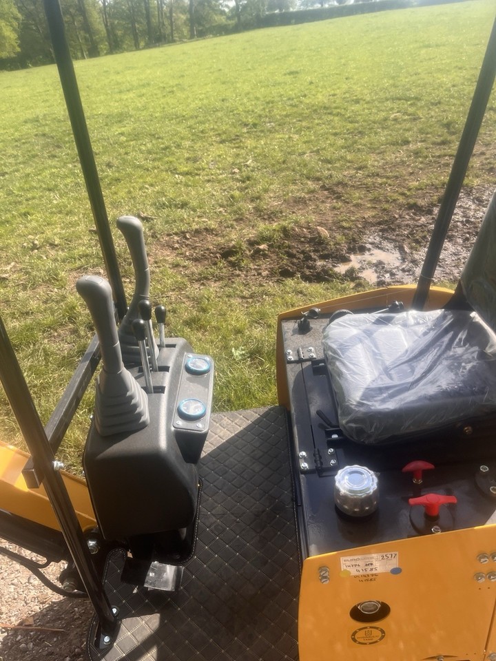 Mini /micro Digger Excavator 1 Ton -New JPC | eBay UK