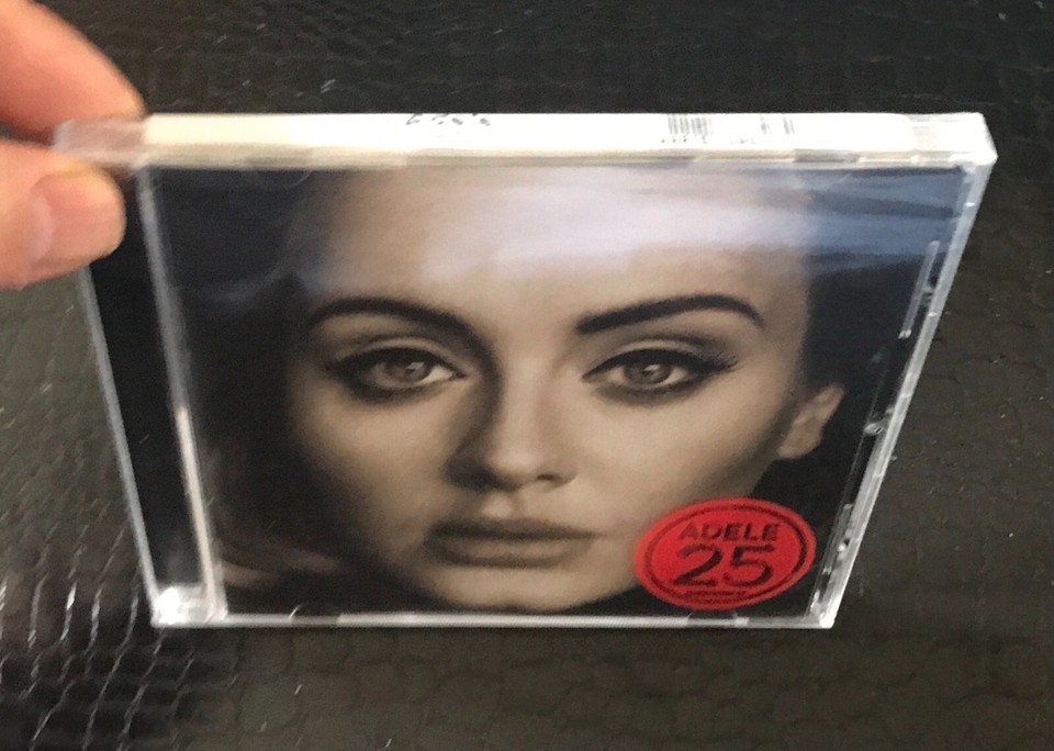 ADELE 25 NEW/SEALED CD Album Title on Cellophane Orig. Release w/HELLO ...