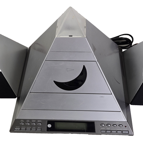 Vintage Radio Shack Nova Pyramid 13-1317 Mini CD Cassette AM FM Stereo ...