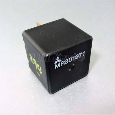 294-Mitsubishi (90-12) ABS/ Cooling Fan Starter 5-Pin Black Relay ...
