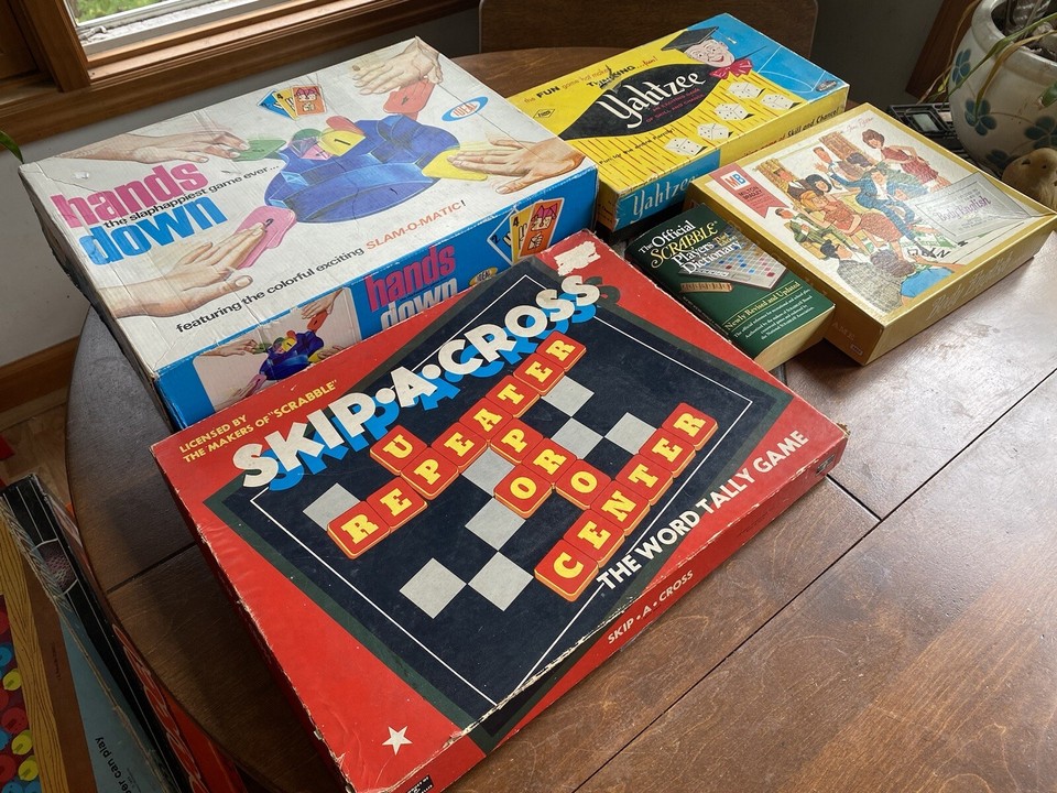 LOT OF 4 VINTAGE BOARD GAMES, HANDS DOWN, SKIP-A-CROSS, BODY ENGLISH ...
