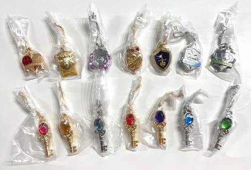 Twisted-Wonderland Charm Emblem Pen Octavinelle Heartslabyul Diasomnia ...
