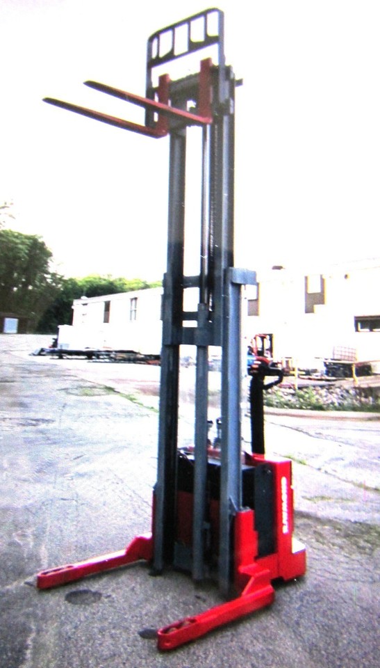 Raymond DSX30 Dock Stocker Electric Walkie Stacker Forklift | eBay