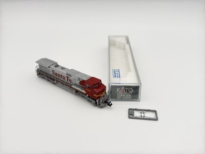 KATO - N - SF - EMD C44-9W Diesel Loco #600 - Train 176-3501 | eBay