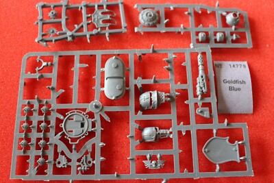 Games Workshop Warhammer 40k Imperial Knights Knight Bits Lot Sprue New ...