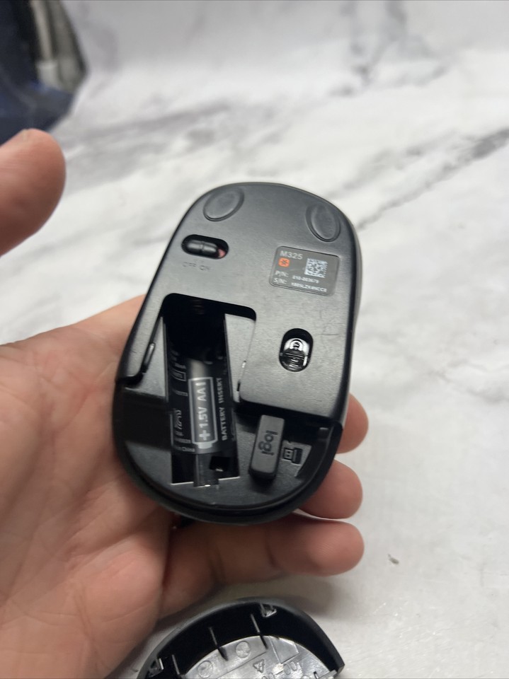 Logitech M325 Wireless Optical Compact Mouse with Unifying Receiver. M ...