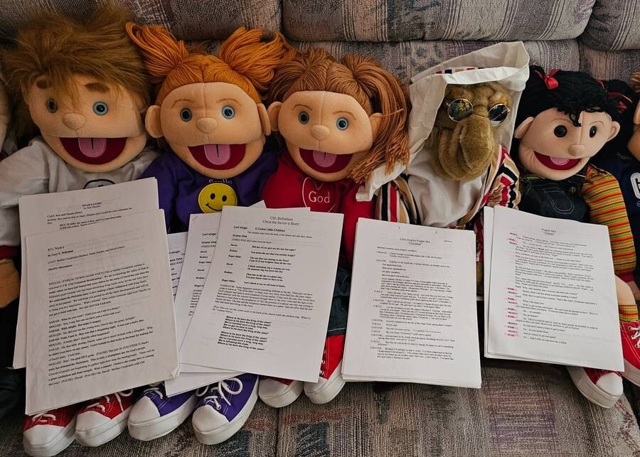 Large Lot of 8 Full Body 28 Inch Sunny Puppets with Hand Sticks & Story ...