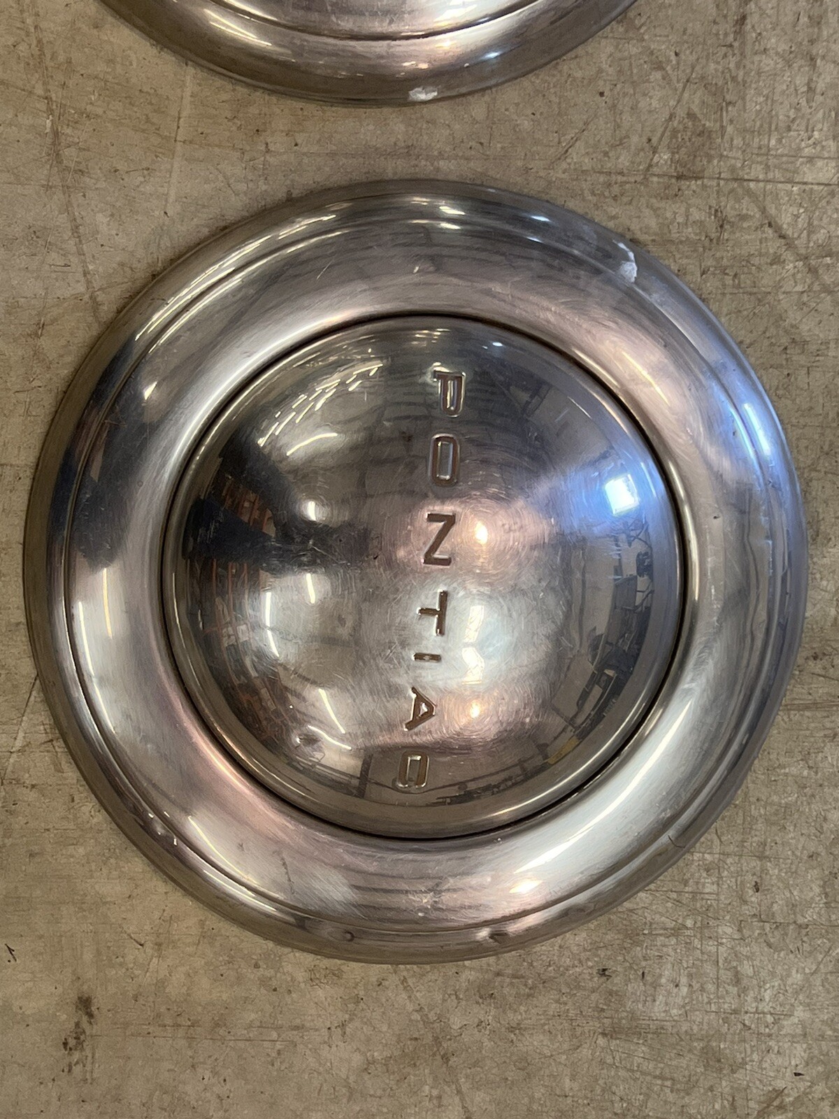 1939 1940? Pontiac Accessory Hubcaps 8” Set of 2 TR136 | eBay