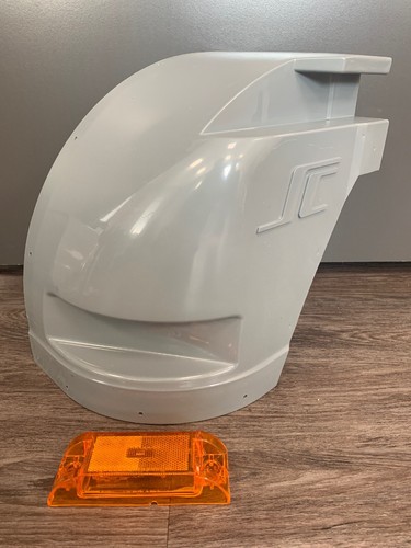 Supreme 116405 Corner Cap + LED Light - Roadside - New Style Driver ...