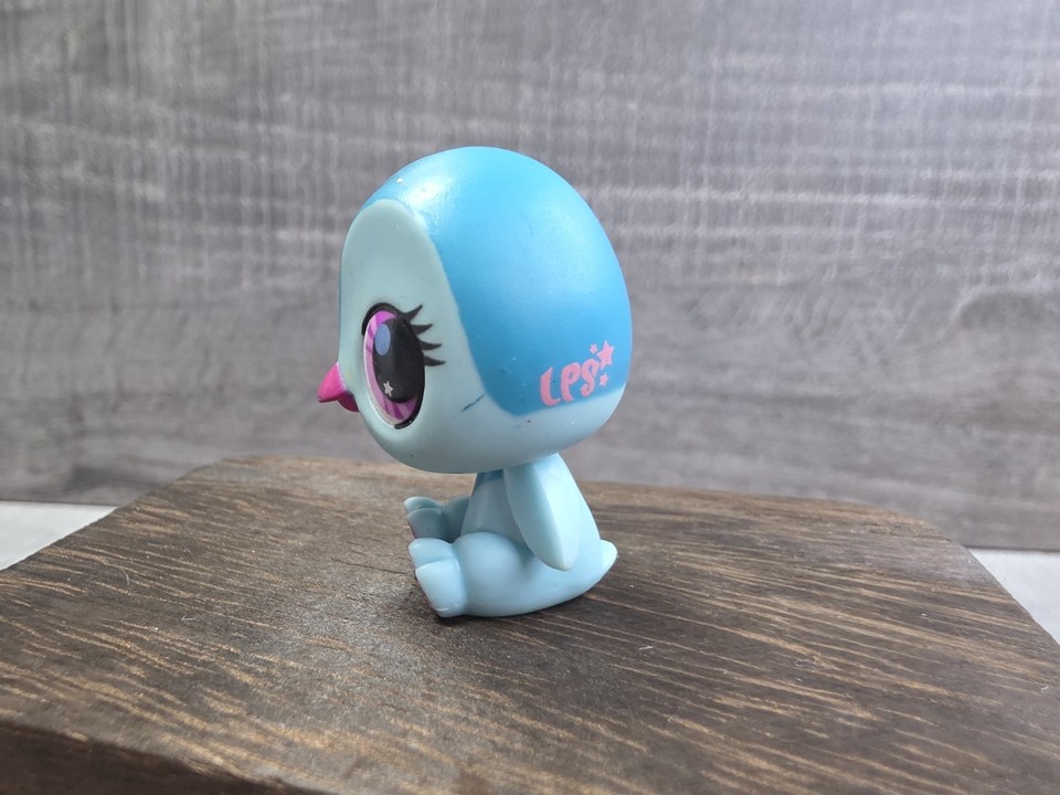 Littlest Petshop lps #2737 Hasbro Penguin Blue Green Purple Eyes g58 | eBay