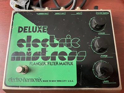 Electro-Harmonix Deluxe Electric Mistress V2/3 - 1981 - Green / Black ...