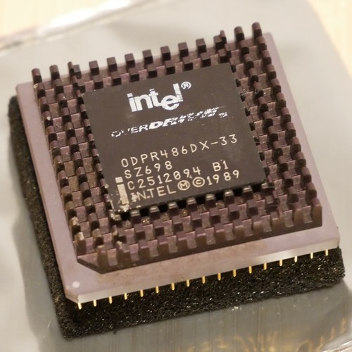 Intel ODPR486DX-33 OVERDRIVE 0DPR486DX 33 MHz 486 SZ678 Socket 3 (#10 ...