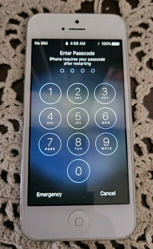 2 (Two) Apple iPhone 5 A1428 White & Silver EXCELLENT Condition No Sim ...