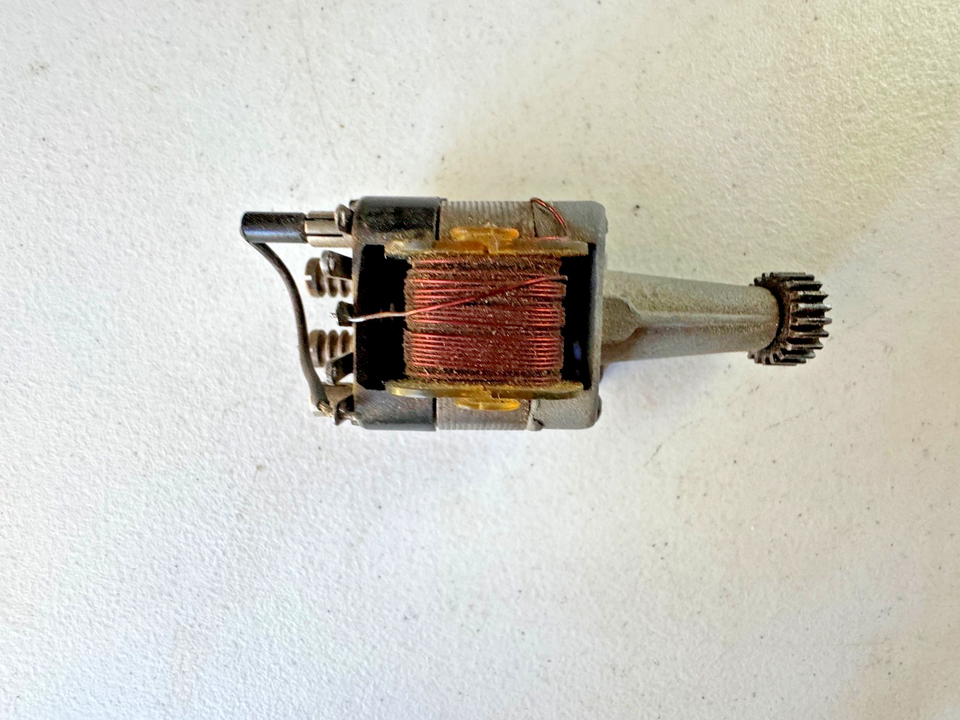 Lionel Post War O Gauge Motor for 1946 Turbines #671 & #2020 only ...
