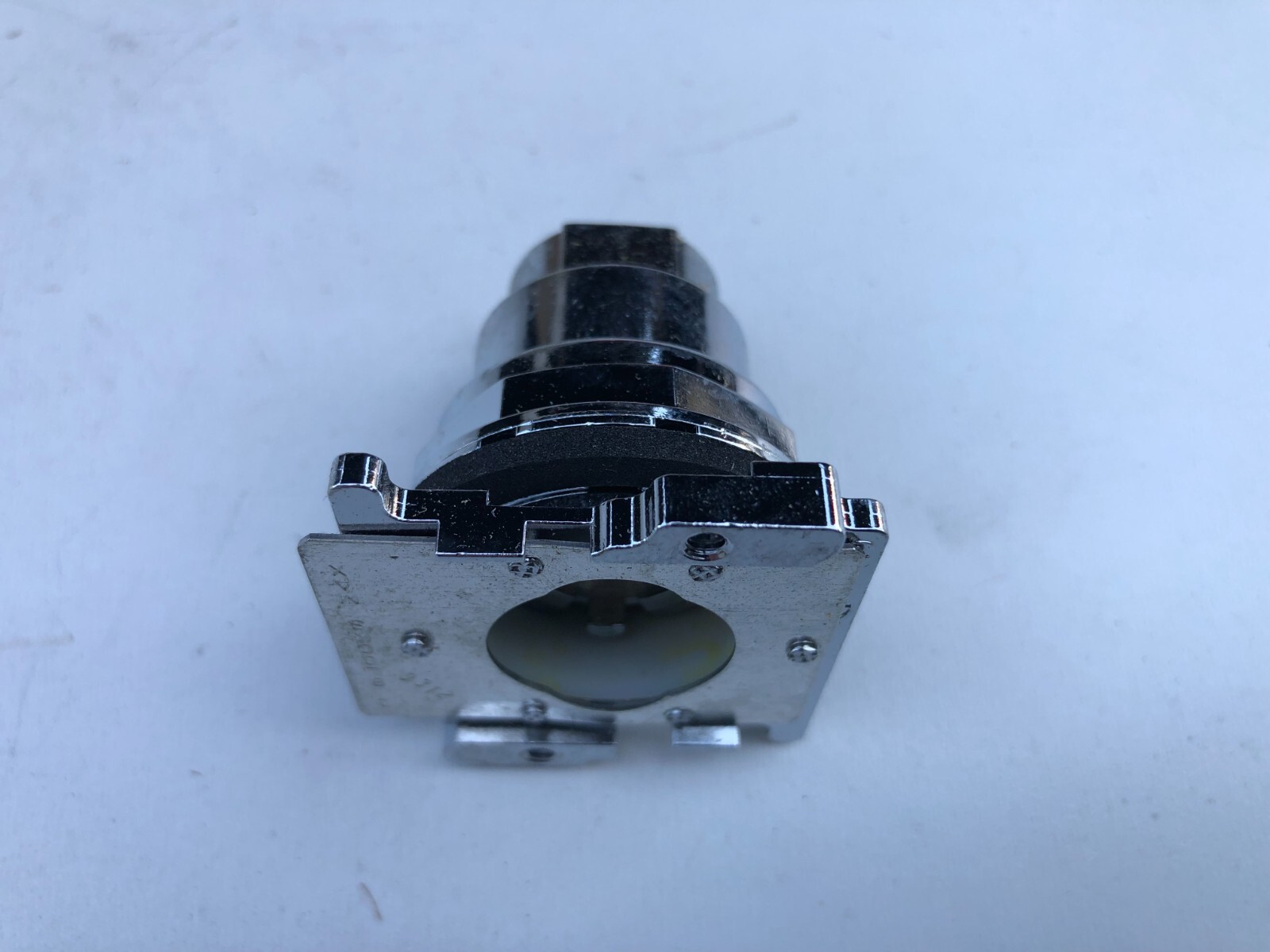 EATON 10250T5 PUSH-PULL OPERATOR 2-POS. MAINT. NEMA 4, 4X-13 SERIES A2 ...