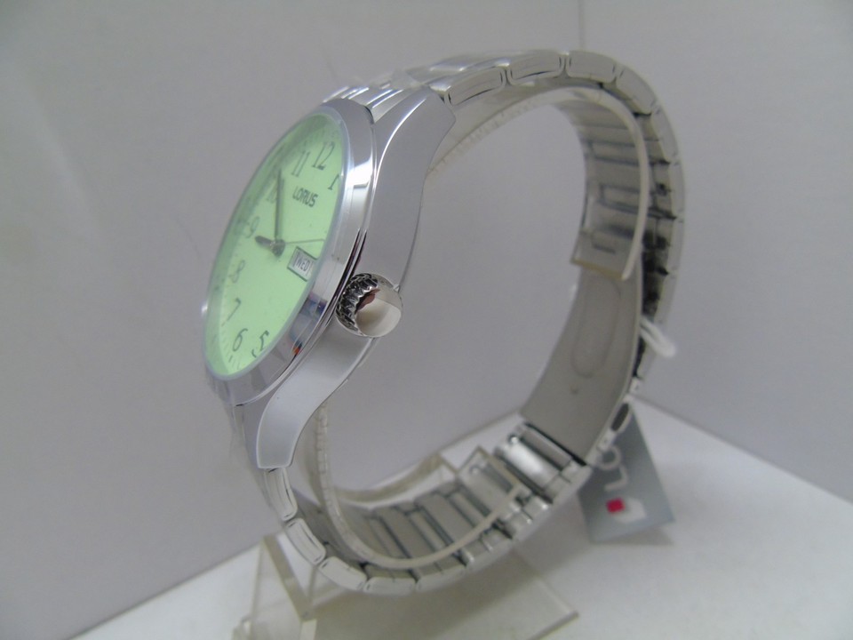 LORUS by SEIKO MENS LUMIBRITE WATCH **NEW** DAY/DATE **BOX ETC** | eBay UK