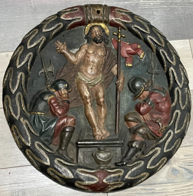 Statues & Figures - Carved Jesus Christ