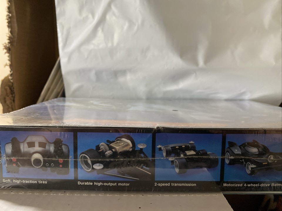 NEW Sealed AMT 6972 BATMOBILE MOTORIZED POWRRACER KIT MODEL CAR ...