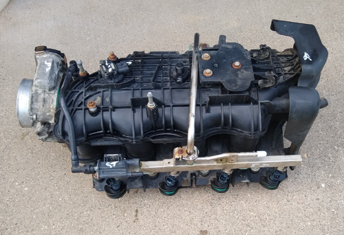 TBSS Trailblazer SS Intake TB Fuel Rails E85 Injectors Cathedral Port ...