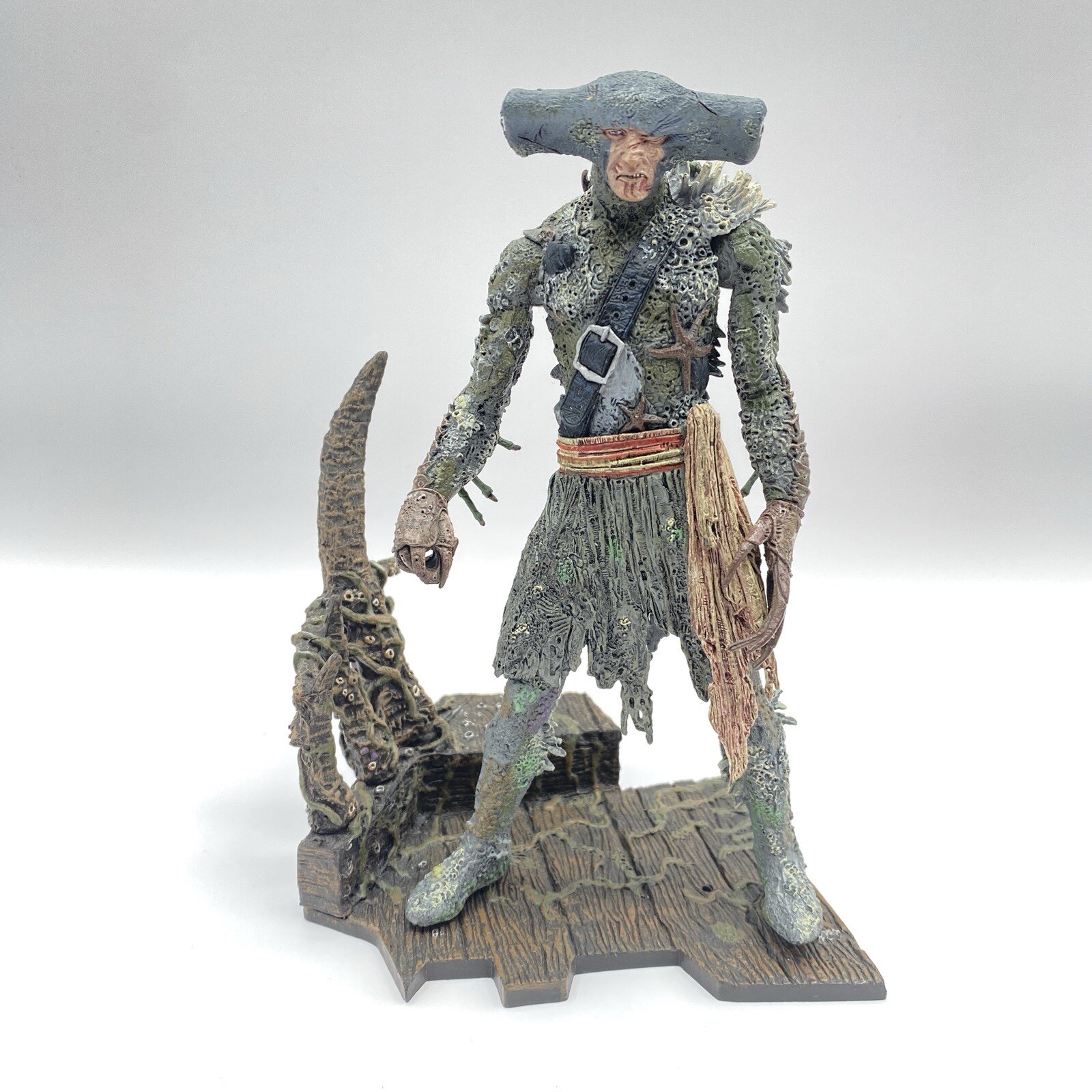NECA Pirates of the Caribbean Dead Man's Chest Maccus Series 1 Figure ...