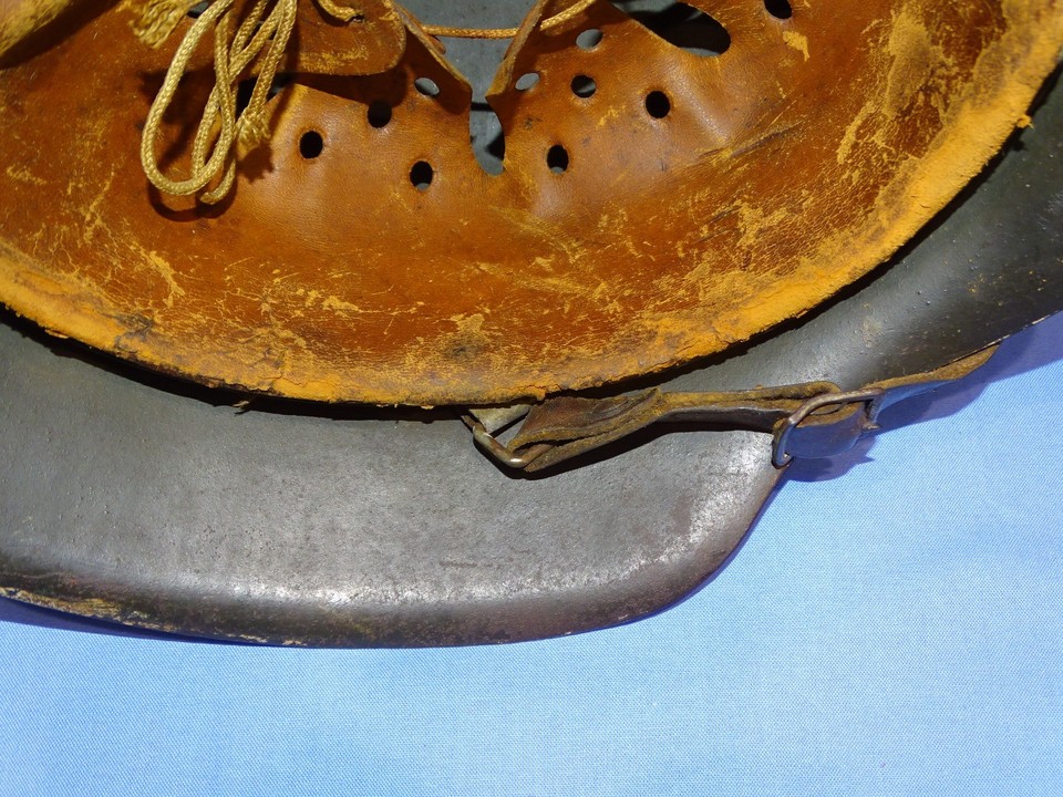 Original WWII German M42 Steel Helmet in Southern Front Italian ...