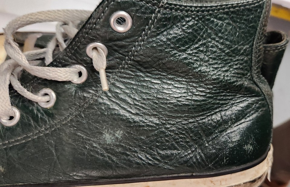 Converse Chuck Taylor All Star Sneakers Green Leather Men’s 11 Thrashed ...