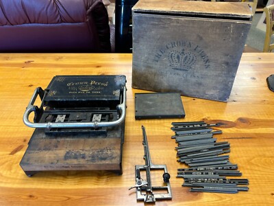 Binding, Embossing & Printing - Press Stamps
