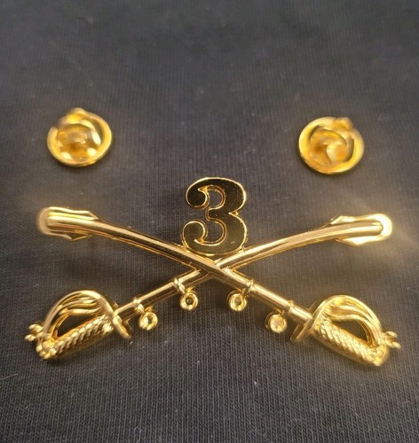 US Army 3rd Cavalry Crossed Sabers Pin Insignia Badge Gold Tone with ...