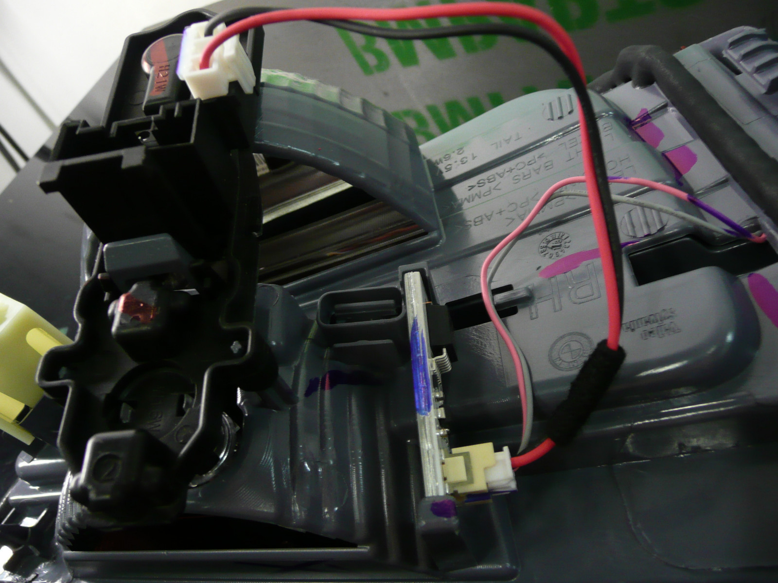 NEW GENUINE BMW X3 F25 TAIL LIGHT TRUNK LID LED RIGHT 63217217314 | eBay UK