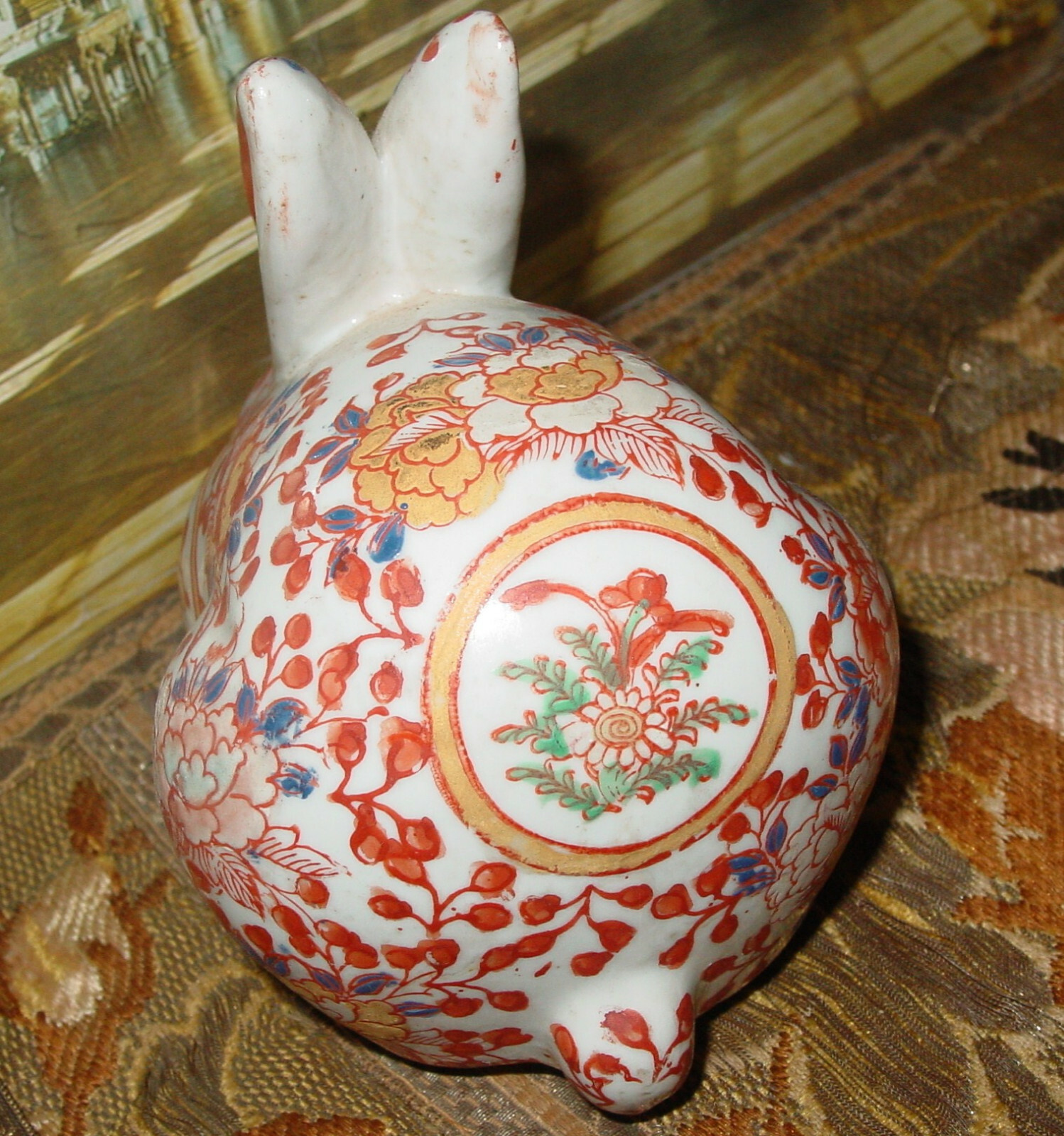 JAPANESE IMARI HAND-PAINTED W/ CARTOUCHES & VARIOUS FLORA SIGNED ...