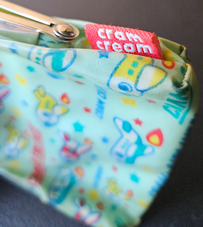 CRAM CREAM, CRAM AIRLINE. VINYL COIN PURSE. DESIGNER FASHION | eBay