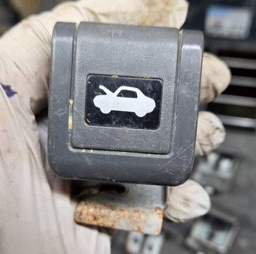 84-95 TOYOTA PICKUP TRUCK 4RUNNER HOOD RELEASE LEVER HANDLE POP OEM 85 ...