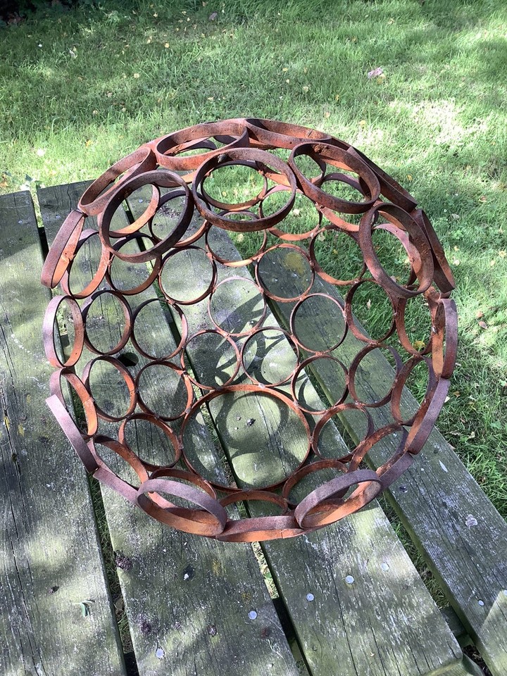 🇬🇧 METAL RUSTY GARDEN MODERN ART DECORATIVE OPEN SPHERE ORNAMENT STEEL ...