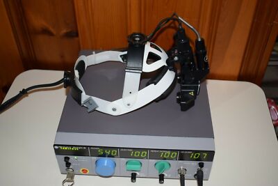 Iridex / Iris Medical SL laser with laser indirect ophthalmoscope (LIO ...