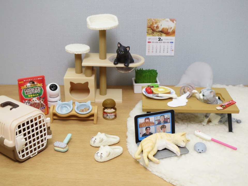 Re-Ment Miniatures Life with cats Dollhouse Decoration Furniture Set | eBay