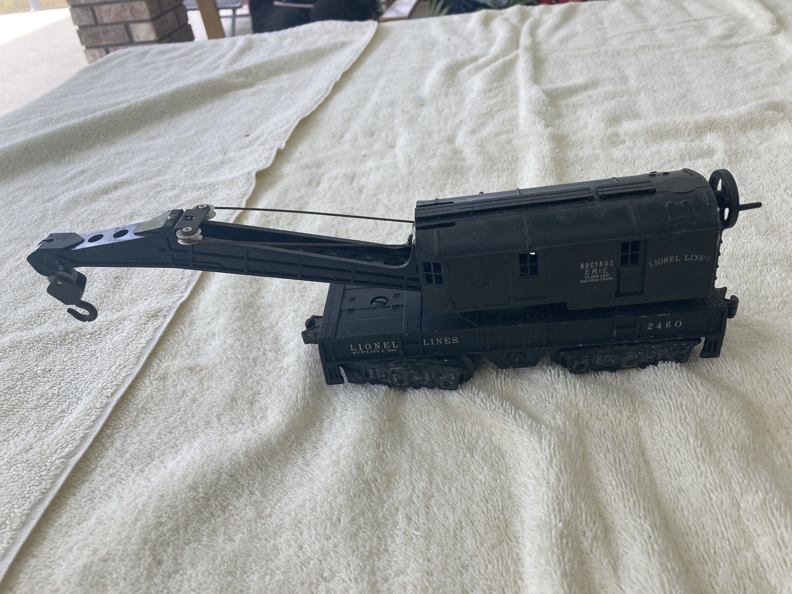 Lionel 2460 Bucyrus Erie Crane Train Car Black Cab 12 Wheel Postwar ...